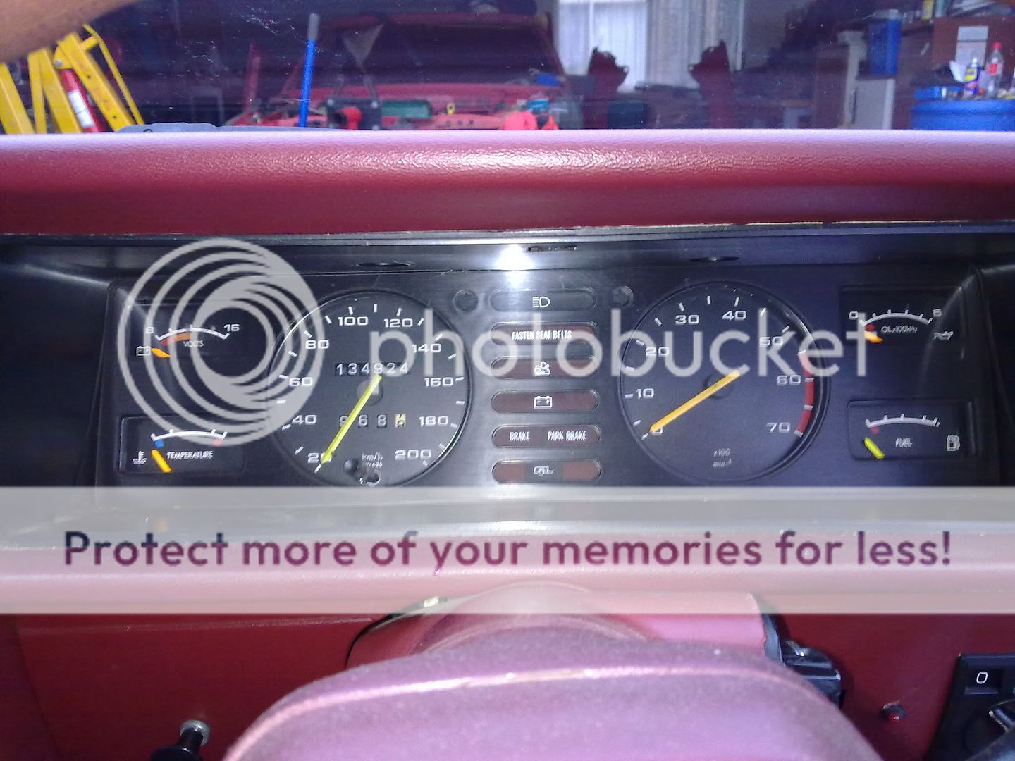 [VIC] - 81 VC commodore 6cyl Manual. White w/ Red Trim. good bace for ...