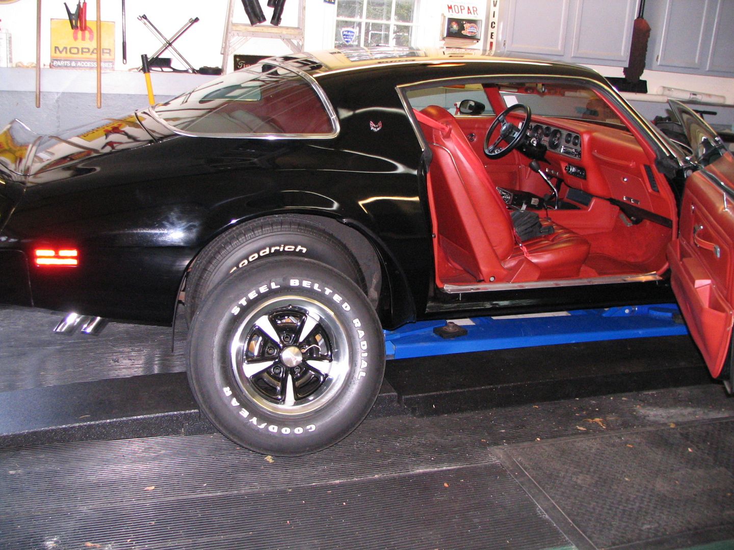 1977 Pontiac Trans Am Survivor, orig paint, tires, and exhaust, 11k ...
