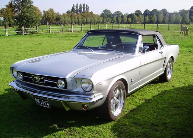 COOL CLASSIC CAR SPOTTERS POST!!! - Page 60 - Classic Cars and ...